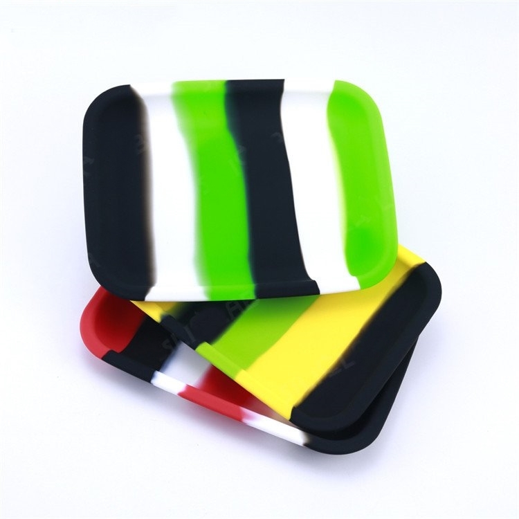 Silicone Rolling Tray Weed Smoking Accessory – Truth or Dare!